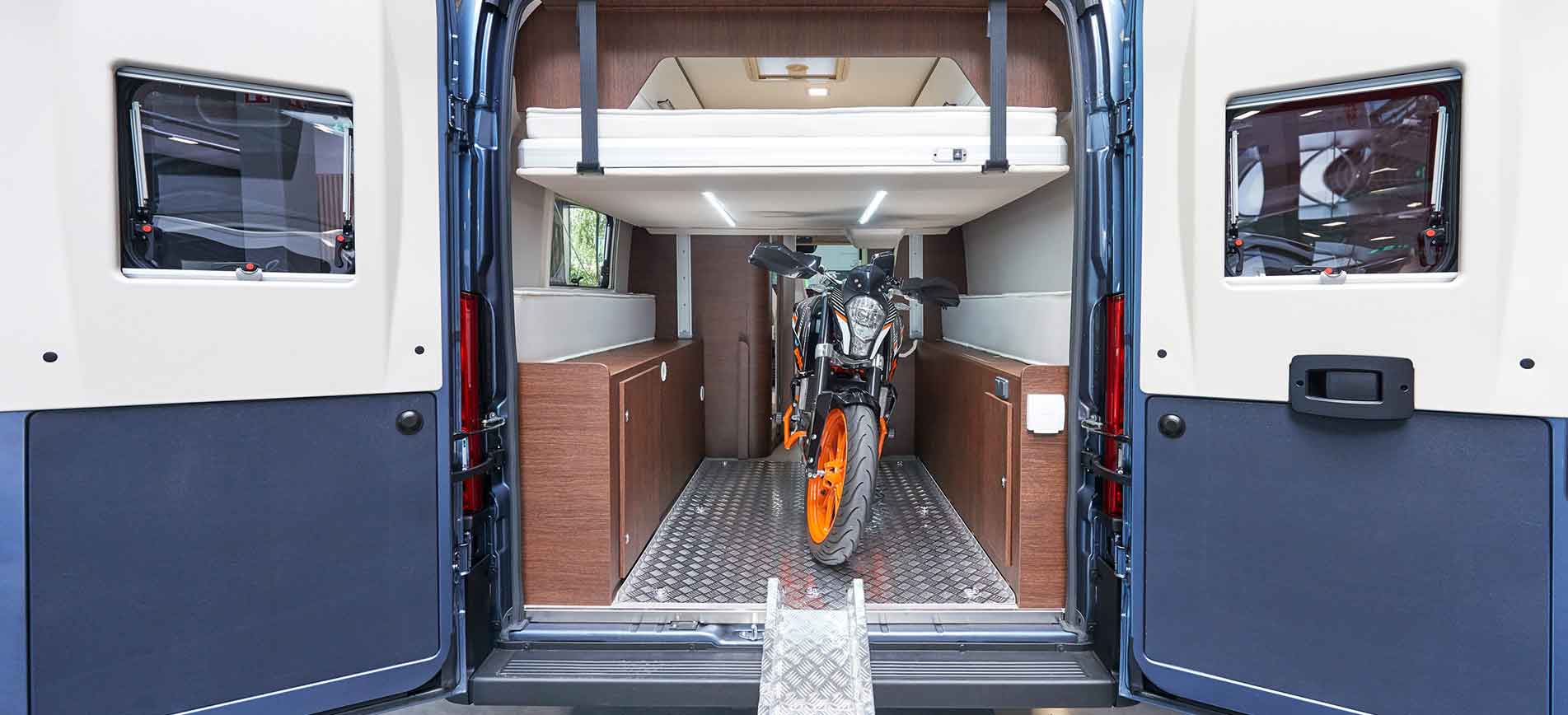 Karmann-Mobil - Kastenwagen und Campingbusse